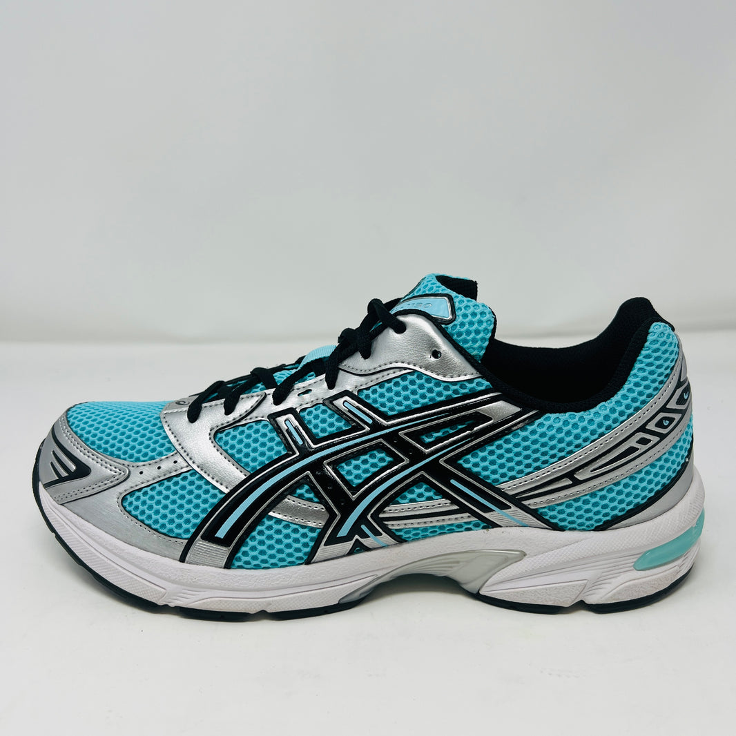 New and Pre-owned Sneakers - Shop Jordan, Nike, Travis Scott and Kobe ...